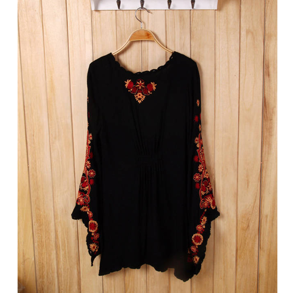 Cute Blouse With Flora Print on Luulla