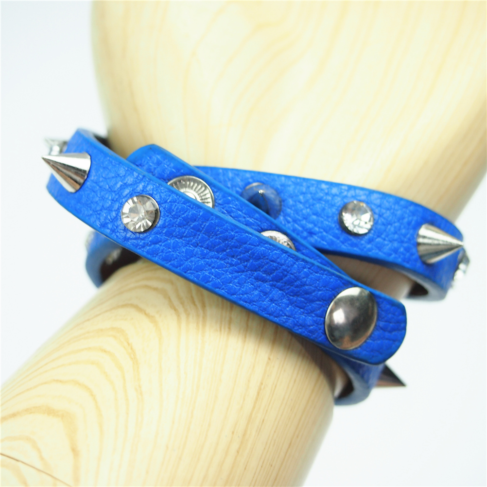 Blue Rhinestone And Rivets Wrap Watch 148 on Luulla