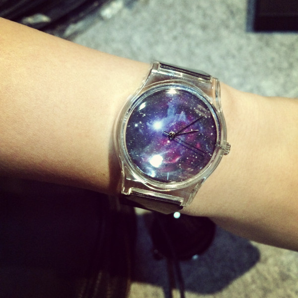 Starry Sky Printed Surface Casual Watch 050226 on Luulla